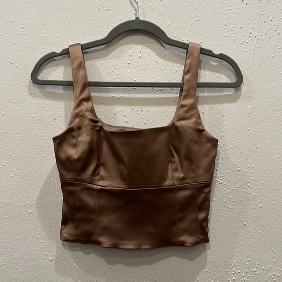 Wilfred | Tops | Beige Aritzia Wilfred Brand Xs Crop Top Satin With ...